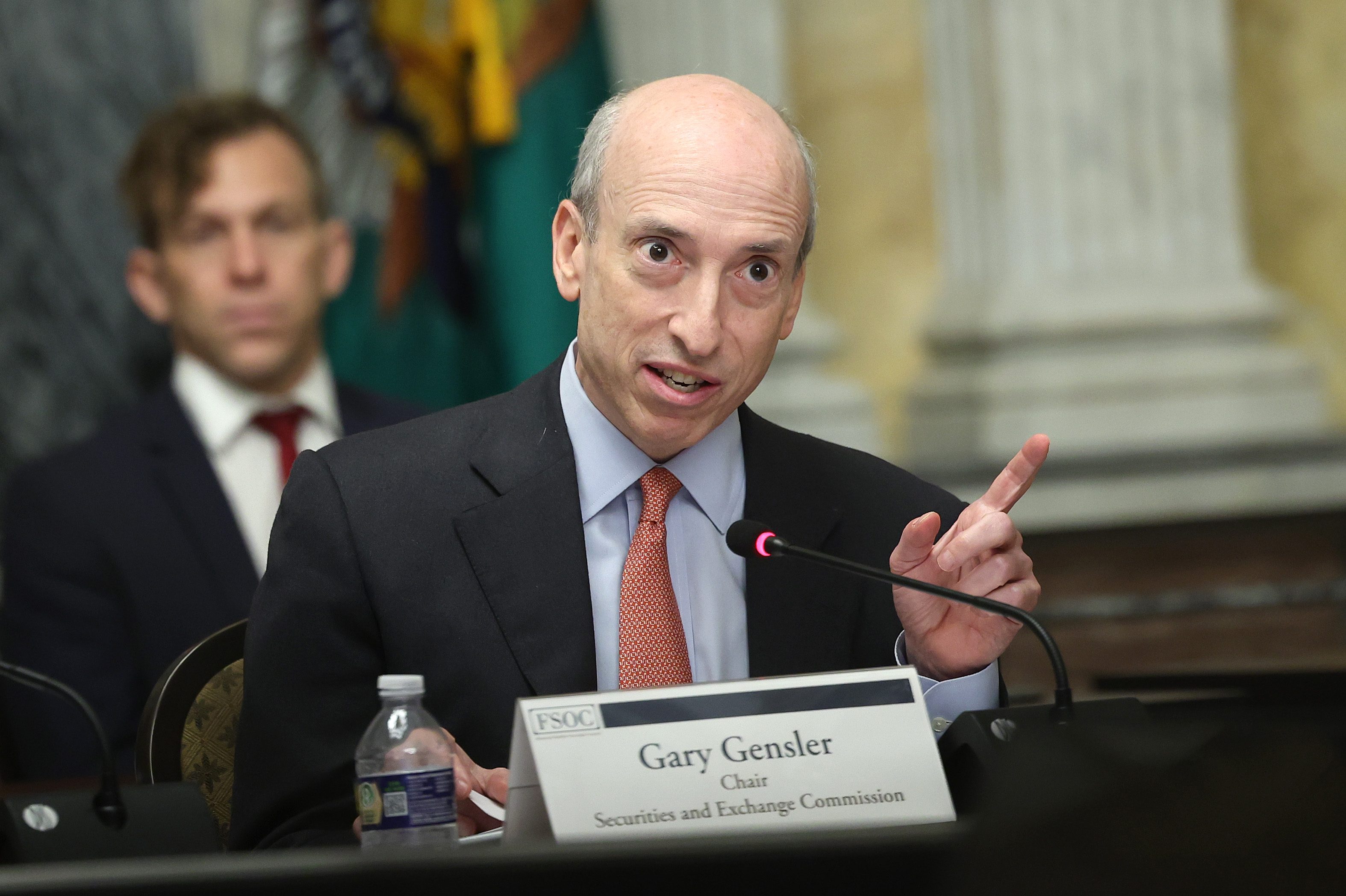 Gensler tackles new challenges posed by AI – Global Relay Intelligence ...