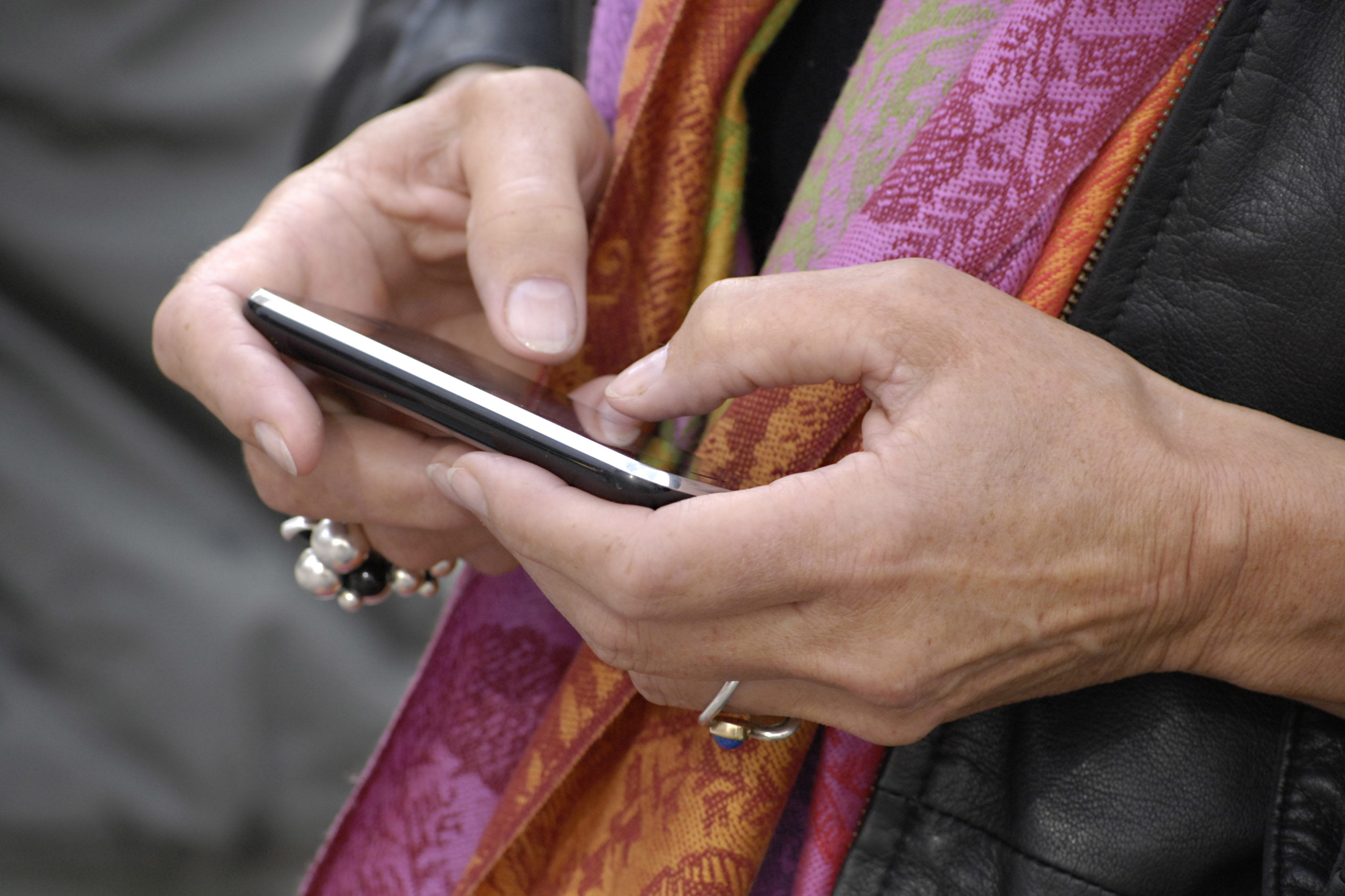 Hacker exploits TeleMessage vulnerability – cybersecurity in the ...